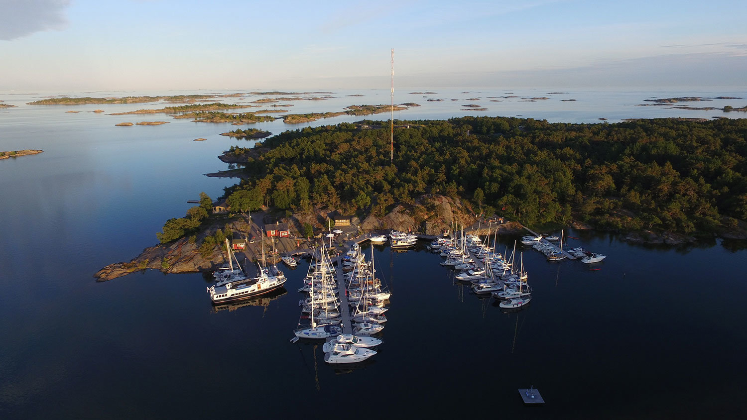 How to explore the Archipelago National Park from Turku